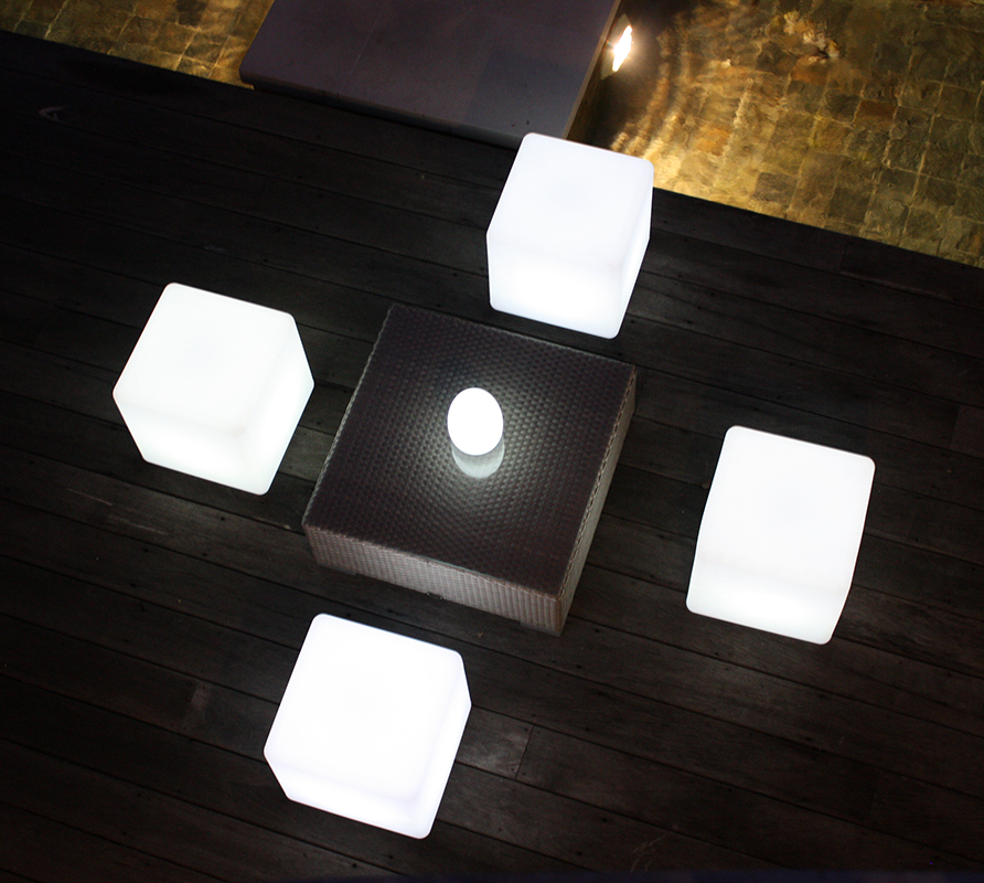 Cube lumineux personnalisé : logo, événement, marque | Donnez de la ...